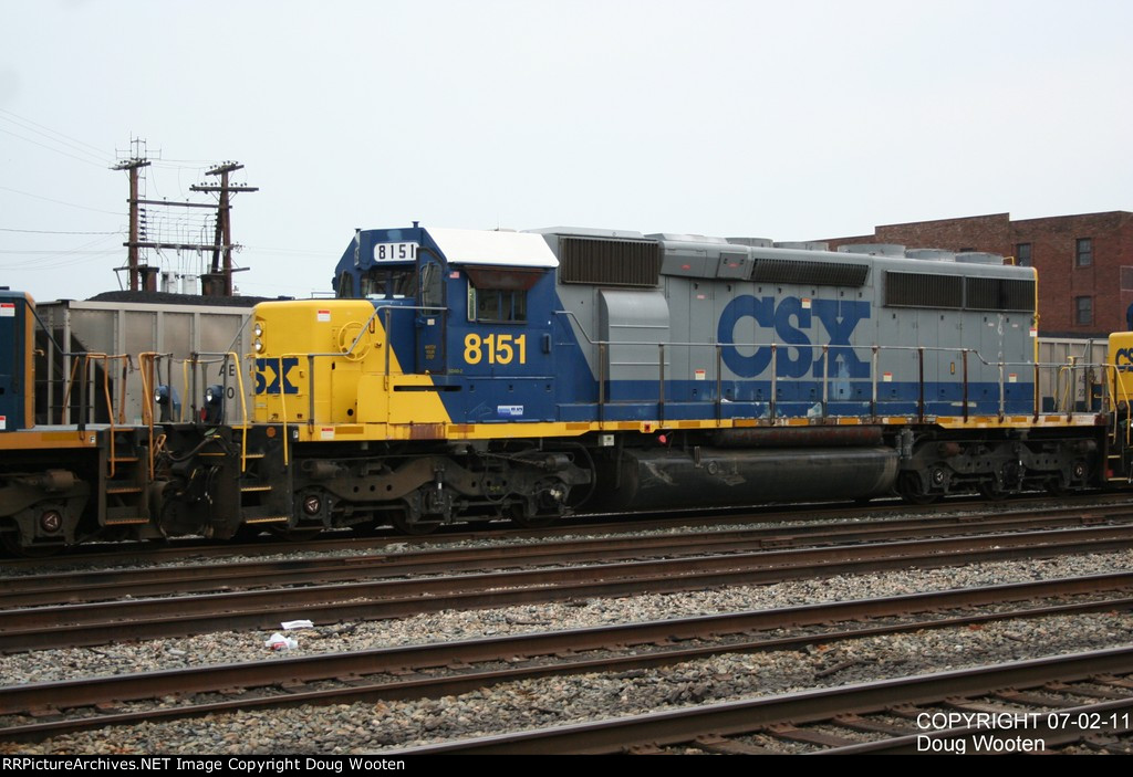 CSXT 8151